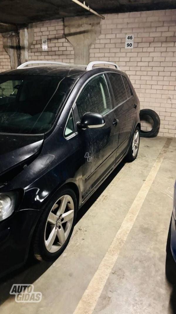 Volkswagen Golf Plus 2008 Viļņa, ar dzinēja tilpumu 1.90 L un nobraukumu 298 tūkst. km par 1150 €, foto 4 vietnē AUTOMOTO.COM.LV