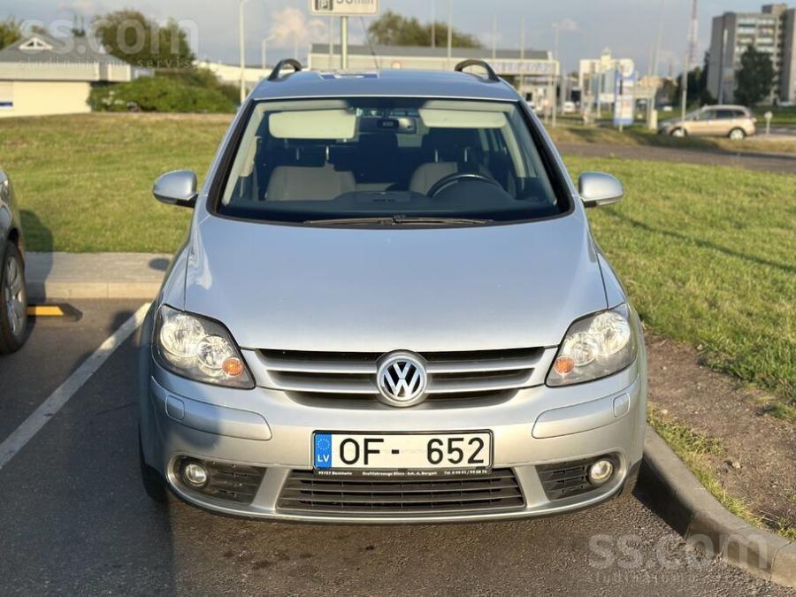 Volkswagen Golf Plus 2008 in Daugavpils, with an engine capacity of 2.00 L and mileage of 221 thousand km for 3850 €, photo 4 on AUTOMOTO.COM.LV