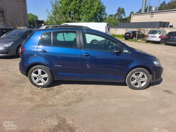 Volkswagen Golf Plus 2008 in Utena, with an engine capacity of 1.60 L and mileage of 144 thousand km for 2990 €, photo 2 on AUTOMOTO.COM.LV