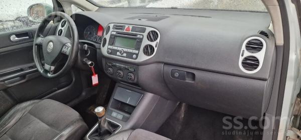 Volkswagen Golf Plus 2008 Valmiera, ar dzinēja tilpumu 2.00 L un nobraukumu 0 tūkst. km par 2500 €, foto 9 vietnē AUTOMOTO.COM.LV
