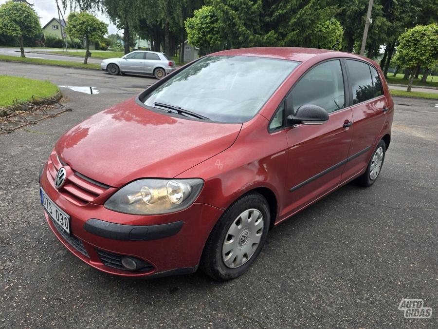 Volkswagen Golf Plus 2008 in Jurbarkas, with an engine capacity of 1.90 L and mileage of 260 thousand km for 1350 €, photo 1 on AUTOMOTO.COM.LV