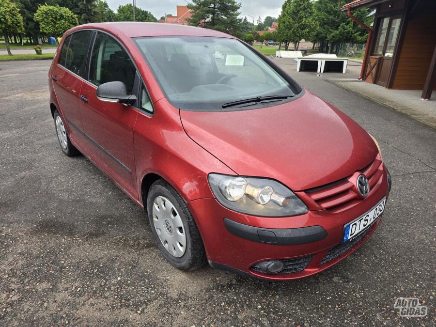 Volkswagen Golf Plus 2008 in Jurbarkas, with an engine capacity of 1.90 L and mileage of 260 thousand km for 1350 €, photo 5 on AUTOMOTO.COM.LV