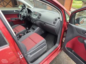 Volkswagen Golf Plus 2008 in Jurbarkas, with an engine capacity of 1.90 L and mileage of 260 thousand km for 1350 €, photo 6 on AUTOMOTO.COM.LV