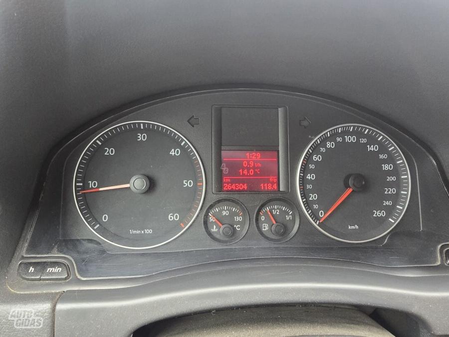 Volkswagen Golf Plus 2008 in Jurbarkas, with an engine capacity of 1.90 L and mileage of 260 thousand km for 1350 €, photo 8 on AUTOMOTO.COM.LV