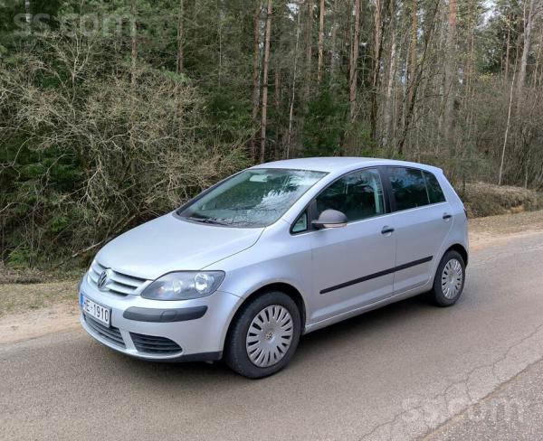 Volkswagen Golf Plus 2008 Rīga, ar dzinēja tilpumu 1.90 L un nobraukumu 101 tūkst. km par 2900 €, foto 1 vietnē AUTOMOTO.COM.LV