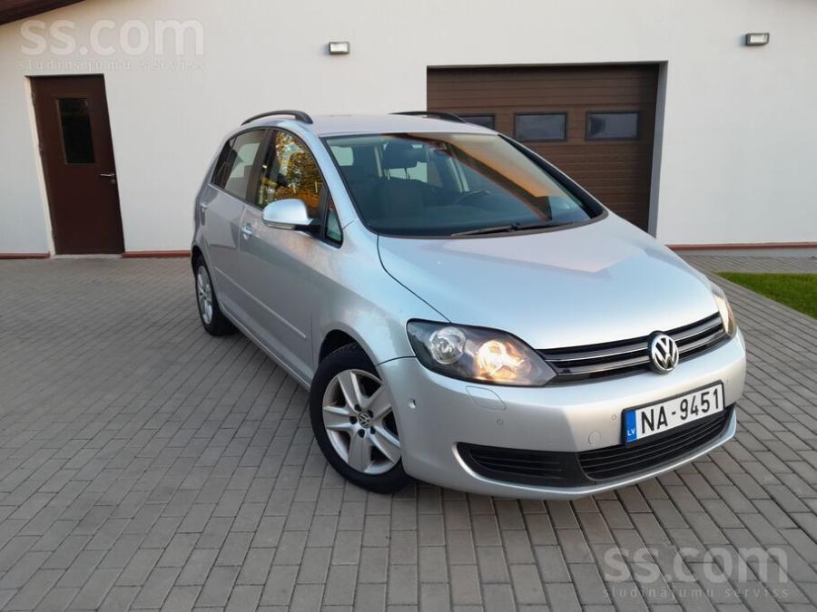 Volkswagen Golf Plus 2009 Liepāja, ar dzinēja tilpumu 2.00 L un nobraukumu 223 tūkst. km par 3290 €, foto 2 vietnē AUTOMOTO.COM.LV