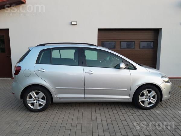 Volkswagen Golf Plus 2009 Liepāja, ar dzinēja tilpumu 2.00 L un nobraukumu 223 tūkst. km par 3290 €, foto 6 vietnē AUTOMOTO.COM.LV