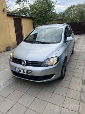 Volkswagen Golf Plus 2009 Liepāja, ar dzinēja tilpumu 1.60 L un nobraukumu 110 tūkst. km par 2450 €, foto 1 vietnē AUTOMOTO.COM.LV
