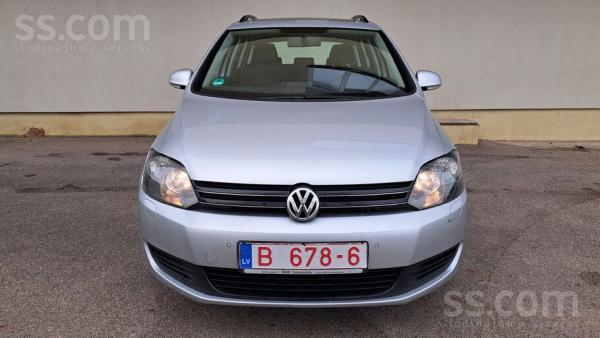 Volkswagen Golf Plus 2009 in Ogre, with an engine capacity of 1.40 L and mileage of 119 thousand km for 5950 €, photo 3 on AUTOMOTO.COM.LV