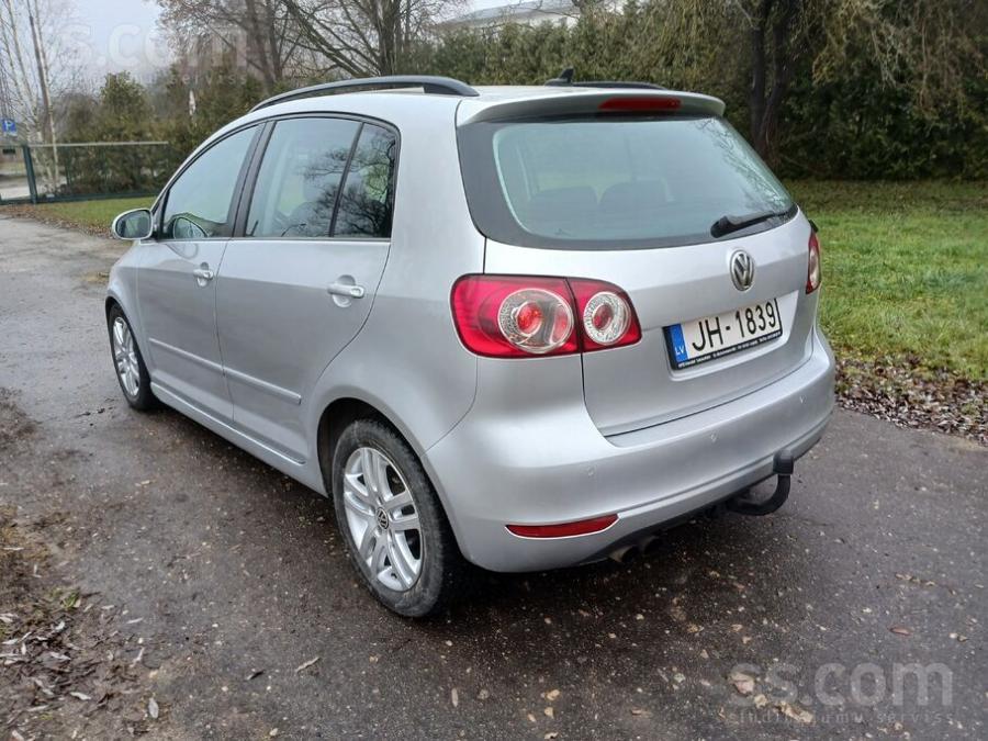Volkswagen Golf Plus 2009 Ogre, ar dzinēja tilpumu 2.00 L un nobraukumu 302 tūkst. km par 3300 €, foto 6 vietnē AUTOMOTO.COM.LV
