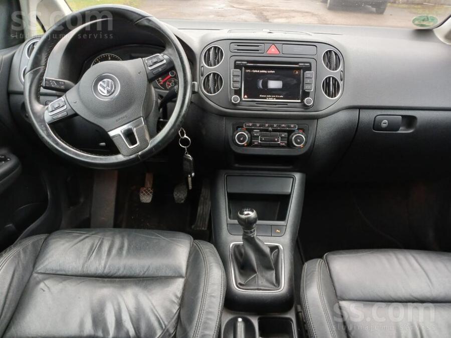 Volkswagen Golf Plus 2009 Ogre, ar dzinēja tilpumu 2.00 L un nobraukumu 302 tūkst. km par 3300 €, foto 12 vietnē AUTOMOTO.COM.LV