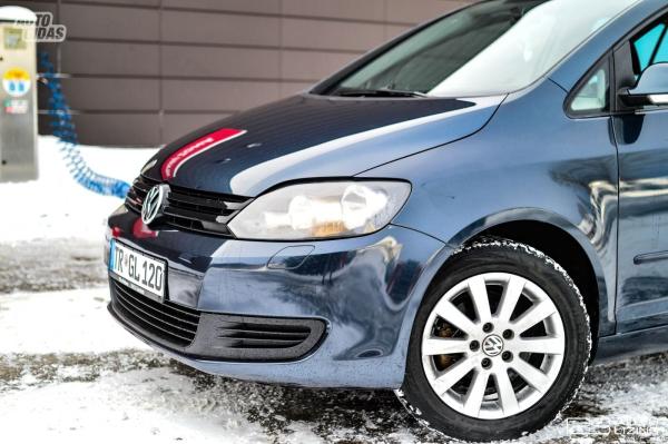 Volkswagen Golf Plus 2009 in Kretinga, with an engine capacity of 1.60 L and mileage of 202 thousand km for 3750 €, photo 2 on AUTOMOTO.COM.LV