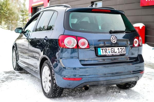 Volkswagen Golf Plus 2009 in Kretinga, with an engine capacity of 1.60 L and mileage of 202 thousand km for 3750 €, photo 7 on AUTOMOTO.COM.LV