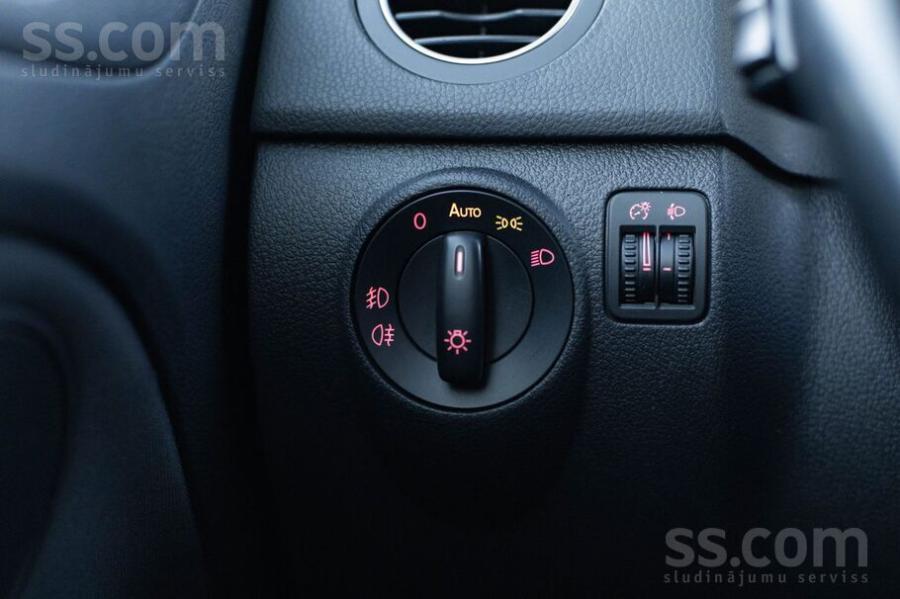 Volkswagen Golf Plus 2009 Rīga, ar dzinēja tilpumu 1.60 L un nobraukumu 281 tūkst. km par 5490 €, foto 16 vietnē AUTOMOTO.COM.LV