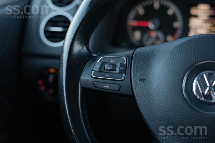 Volkswagen Golf Plus 2009 Rīga, ar dzinēja tilpumu 1.60 L un nobraukumu 281 tūkst. km par 5490 €, foto 18 vietnē AUTOMOTO.COM.LV