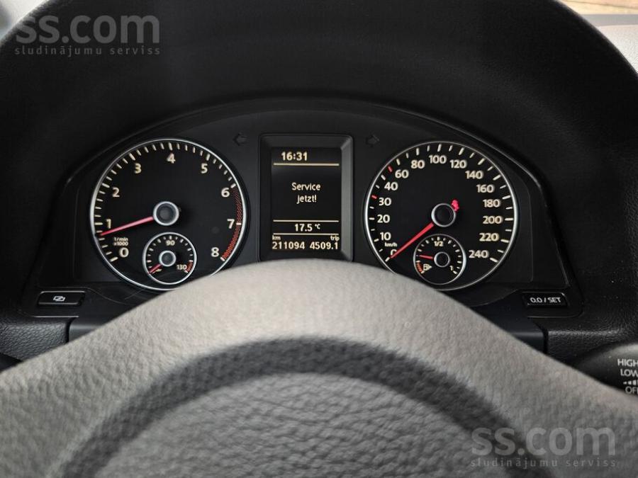 Volkswagen Golf Plus 2009 Jēkabpils, ar dzinēja tilpumu 1.40 L un nobraukumu 212 tūkst. km par 3790 €, foto 23 vietnē AUTOMOTO.COM.LV