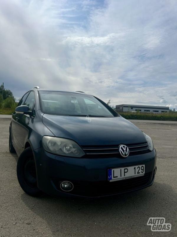Volkswagen Golf Plus 2009 in Panevezys, with an engine capacity of 1.40 L and mileage of 240 thousand km for 2500 €, photo 1 on AUTOMOTO.COM.LV