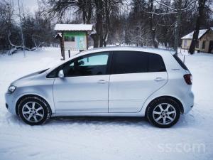 Volkswagen Golf Plus 2010 in Daugavpils, with an engine capacity of 1.60 L and mileage of 247 thousand km for 3750 €, photo 6 on AUTOMOTO.COM.LV