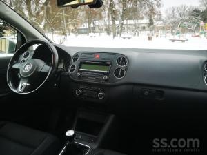 Volkswagen Golf Plus 2010 in Daugavpils, with an engine capacity of 1.60 L and mileage of 247 thousand km for 3750 €, photo 9 on AUTOMOTO.COM.LV