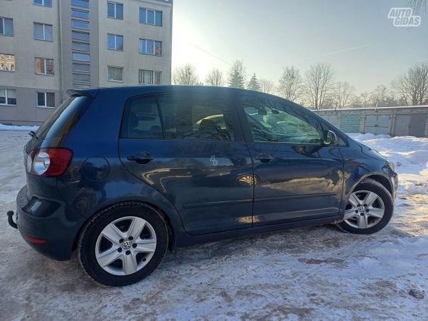 Volkswagen Golf Plus 2010 Kauņa, ar dzinēja tilpumu 2.00 L un nobraukumu 318 tūkst. km par 3090 €, foto 9 vietnē AUTOMOTO.COM.LV