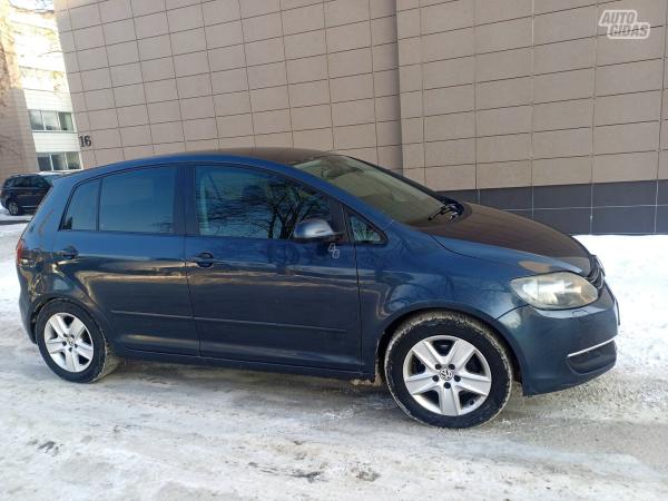 Volkswagen Golf Plus 2010 Kauņa, ar dzinēja tilpumu 2.00 L un nobraukumu 321 tūkst. km par 2950 €, foto 2 vietnē AUTOMOTO.COM.LV