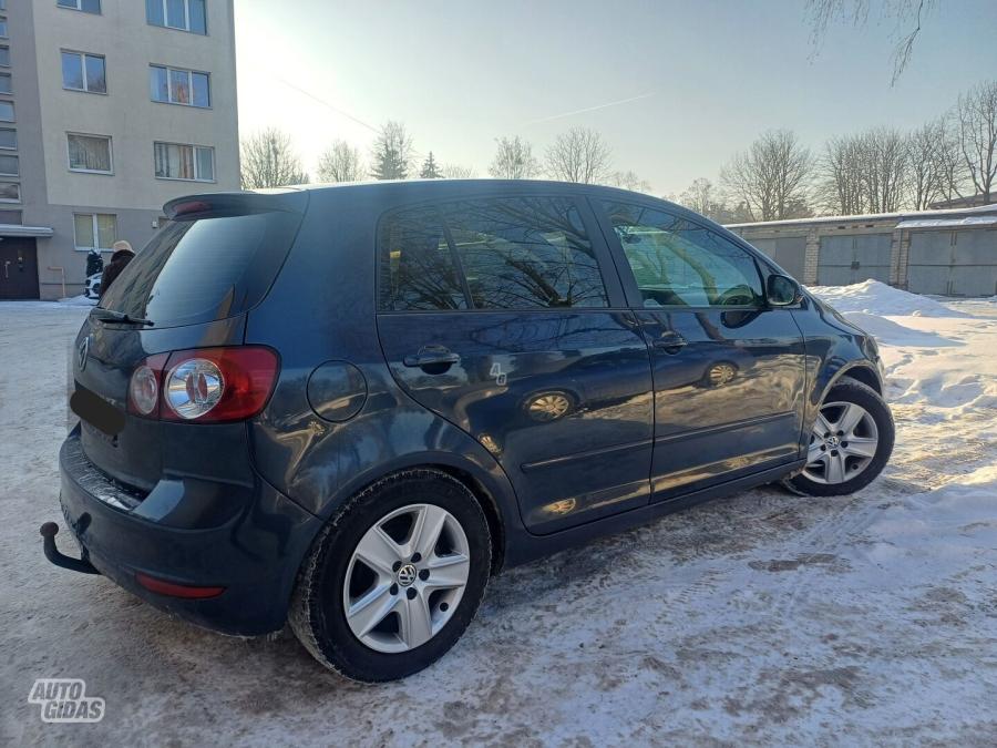 Volkswagen Golf Plus 2010 Kauņa, ar dzinēja tilpumu 2.00 L un nobraukumu 316 tūkst. km par 2850 €, foto 7 vietnē AUTOMOTO.COM.LV