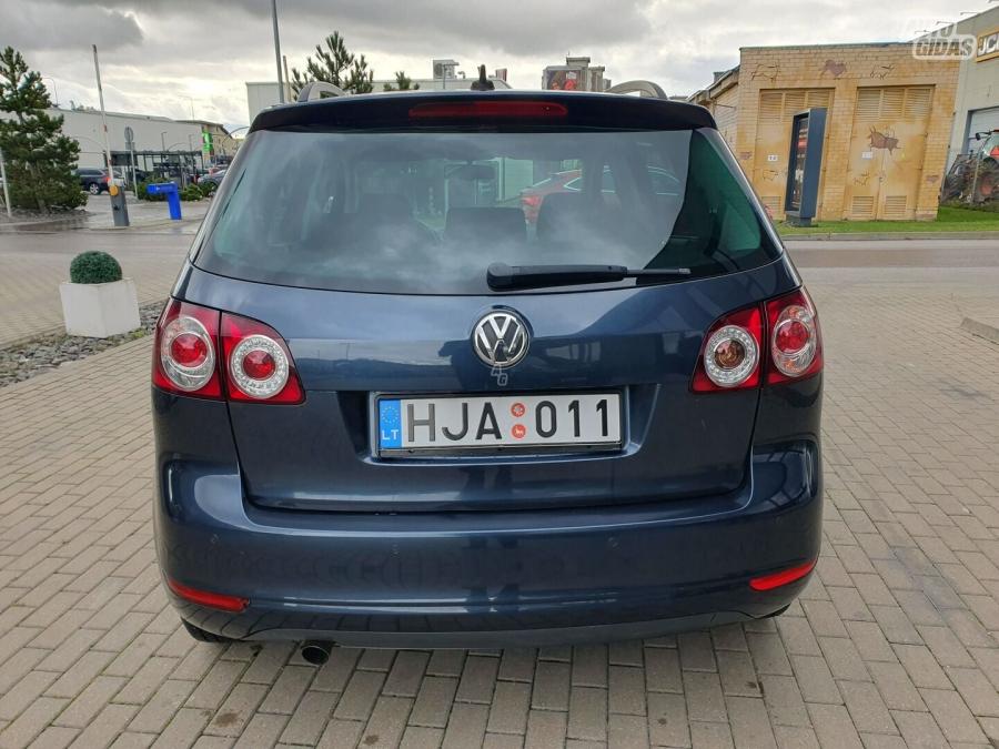 Volkswagen Golf Plus 2010 Kauņa, ar dzinēja tilpumu 1.60 L un nobraukumu 300 tūkst. km par 3450 €, foto 5 vietnē AUTOMOTO.COM.LV