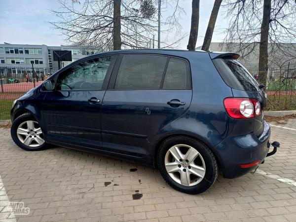 Volkswagen Golf Plus 2010 Kauņa, ar dzinēja tilpumu 2.00 L un nobraukumu 322 tūkst. km par 2650 €, foto 1 vietnē AUTOMOTO.COM.LV