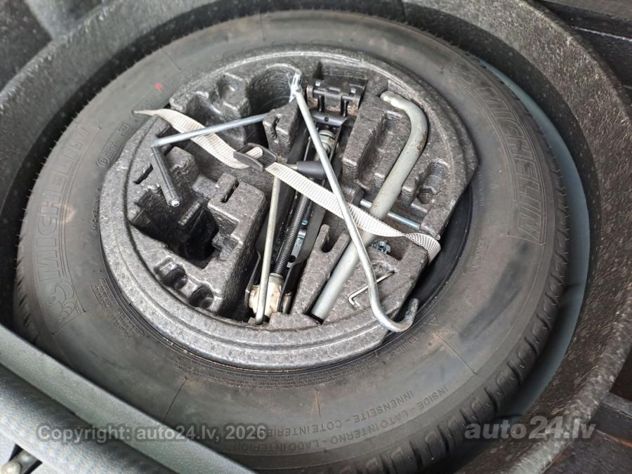 Фольксваген Гольф Плюс 2010 в Тарту, объемом двигателя 1.60 л и пробегом 266 тыс. км за 4990 €, фото 17 на AUTOMOTO.COM.LV