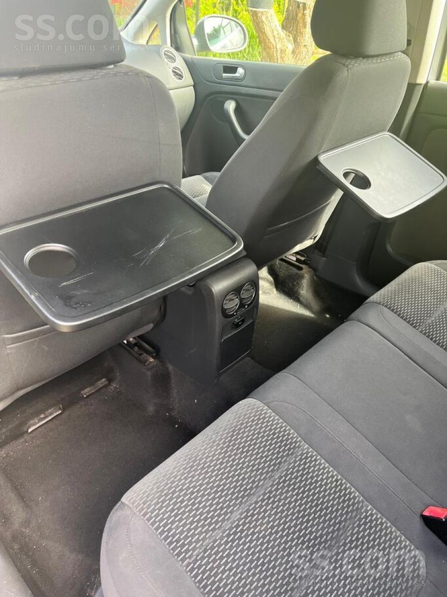 Volkswagen Golf Plus 2010 Ogre, ar dzinēja tilpumu 1.60 L un nobraukumu 268 tūkst. km par 2600 €, foto 8 vietnē AUTOMOTO.COM.LV