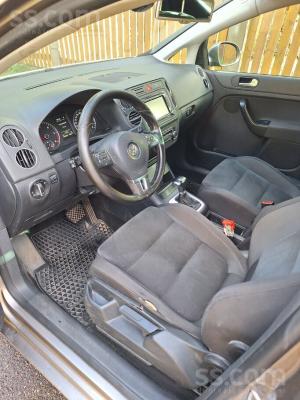 Volkswagen Golf Plus 2010 Rīga, ar dzinēja tilpumu 1.60 L un nobraukumu 456 tūkst. km par 1720 €, foto 8 vietnē AUTOMOTO.COM.LV