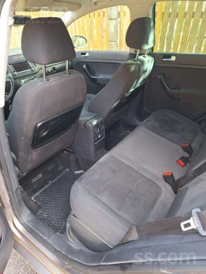 Volkswagen Golf Plus 2010 Rīga, ar dzinēja tilpumu 1.60 L un nobraukumu 456 tūkst. km par 1720 €, foto 9 vietnē AUTOMOTO.COM.LV