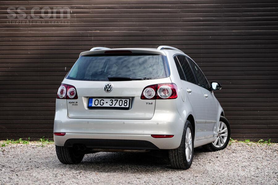 Volkswagen Golf Plus 2011 Rīga, ar dzinēja tilpumu 1.40 L un nobraukumu 165 tūkst. km par 6390 €, foto 4 vietnē AUTOMOTO.COM.LV