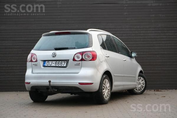 Volkswagen Golf Plus 2011 in Riga, with an engine capacity of 1.60 L and mileage of 259 thousand km for 5690 €, photo 3 on AUTOMOTO.COM.LV