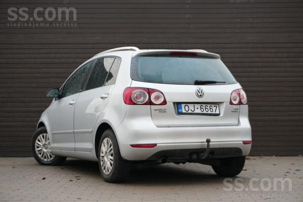 Volkswagen Golf Plus 2011 in Riga, with an engine capacity of 1.60 L and mileage of 259 thousand km for 5690 €, photo 4 on AUTOMOTO.COM.LV