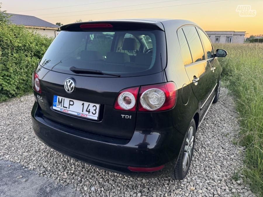 Volkswagen Golf Plus 2011 Kauņa, ar dzinēja tilpumu 1.60 L un nobraukumu 300 tūkst. km par 1550 €, foto 8 vietnē AUTOMOTO.COM.LV
