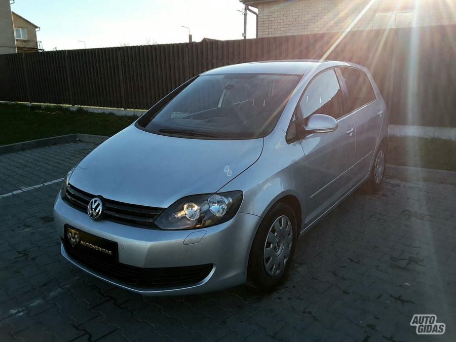 Volkswagen Golf Plus 2011 in Kretinga, with an engine capacity of 1.20 L and mileage of 142 thousand km for 5150 €, photo 11 on AUTOMOTO.COM.LV