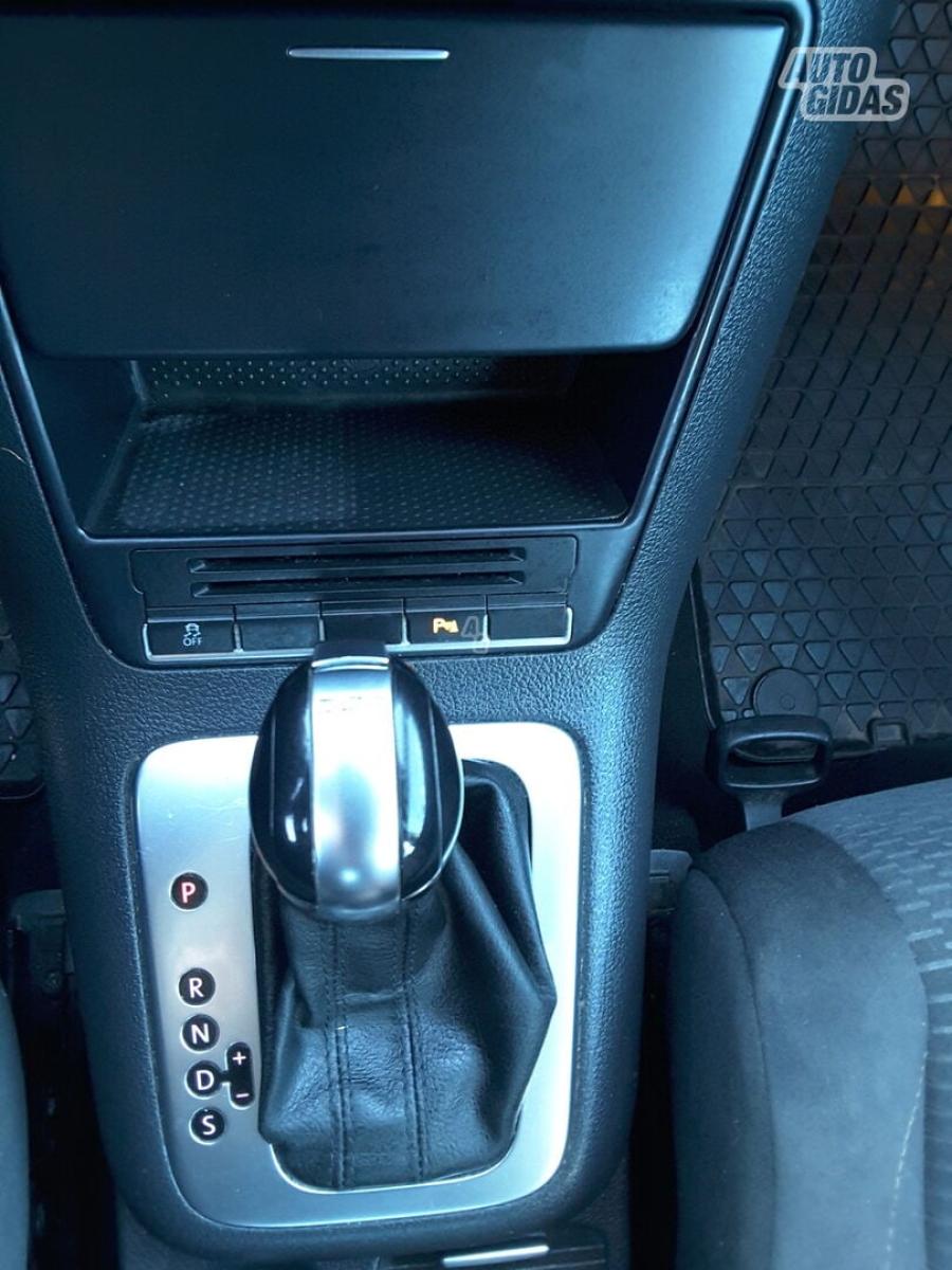Volkswagen Golf Plus 2011 in Kretinga, with an engine capacity of 1.20 L and mileage of 142 thousand km for 5150 €, photo 25 on AUTOMOTO.COM.LV