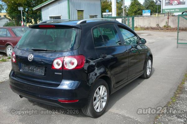 Volkswagen Golf Plus 2011 in Johvi, with an engine capacity of 1.60 L and mileage of 186 thousand km for 4900 €, photo 2 on AUTOMOTO.COM.LV