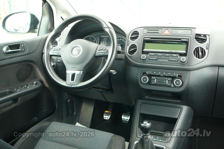 Volkswagen Golf Plus 2011 in Johvi, with an engine capacity of 1.60 L and mileage of 186 thousand km for 4900 €, photo 4 on AUTOMOTO.COM.LV