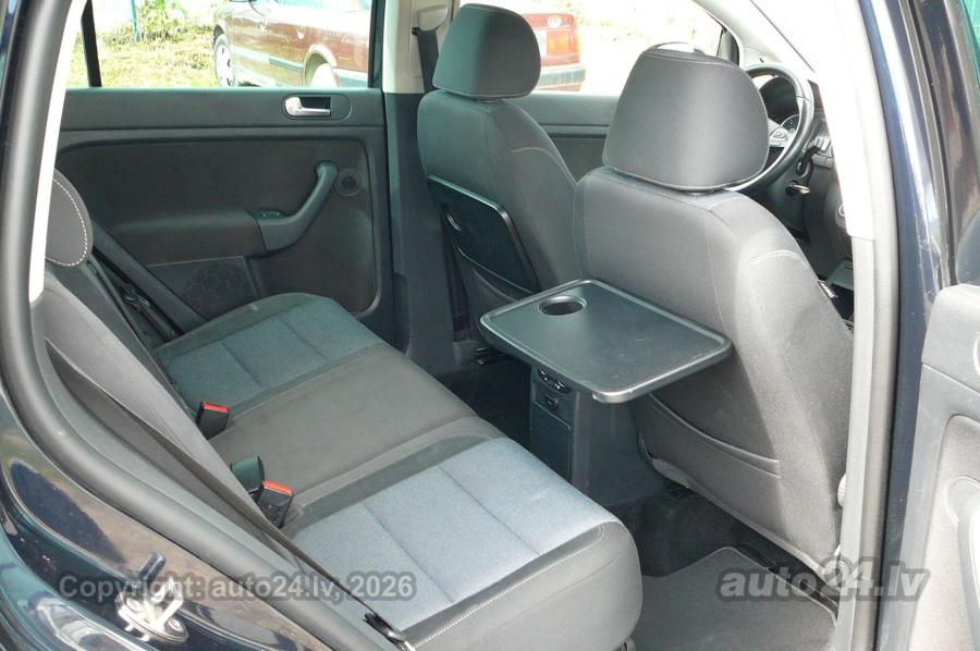 Volkswagen Golf Plus 2011 in Johvi, with an engine capacity of 1.60 L and mileage of 186 thousand km for 4900 €, photo 5 on AUTOMOTO.COM.LV