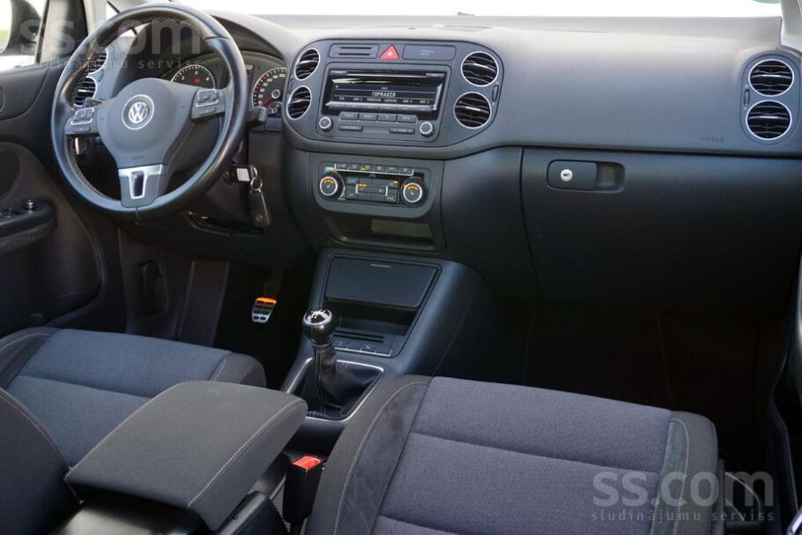 Volkswagen Golf Plus 2012 in Riga, with an engine capacity of 1.60 L and mileage of 193 thousand km for 4970 €, photo 15 on AUTOMOTO.COM.LV