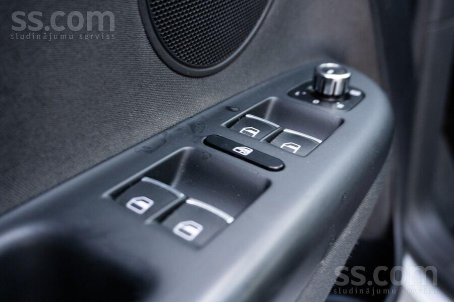 Volkswagen Golf Plus 2012 Rīga, ar dzinēja tilpumu 1.20 L un nobraukumu 198 tūkst. km par 5390 €, foto 11 vietnē AUTOMOTO.COM.LV
