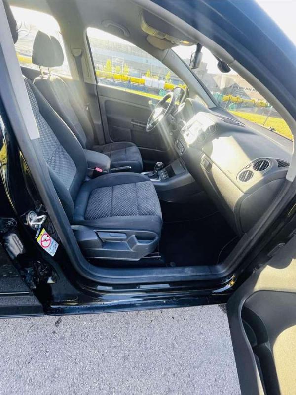 Volkswagen Golf Plus 2012 Šauļi, ar dzinēja tilpumu 1.90 L un nobraukumu 270 tūkst. km par 5100 €, foto 6 vietnē AUTOMOTO.COM.LV