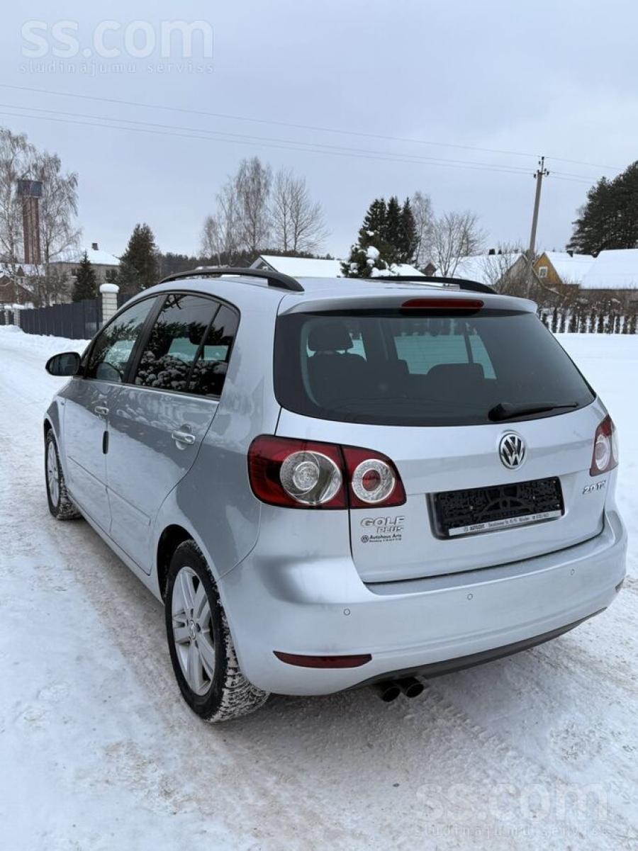 Volkswagen Golf Plus 2013 Ludza, ar dzinēja tilpumu 2.00 L un nobraukumu 177 tūkst. km par 5790 €, foto 4 vietnē AUTOMOTO.COM.LV