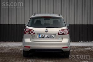 Volkswagen Golf Plus 2013 in Talsi, with an engine capacity of 1.60 L and mileage of 266 thousand km for 6490 €, photo 5 on AUTOMOTO.COM.LV