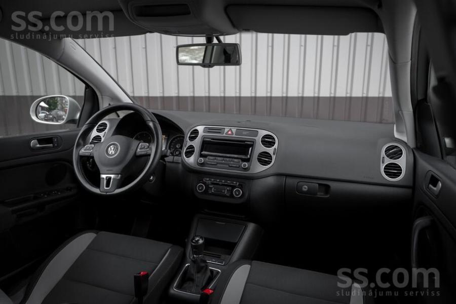 Volkswagen Golf Plus 2013 in Talsi, with an engine capacity of 1.60 L and mileage of 266 thousand km for 6490 €, photo 8 on AUTOMOTO.COM.LV