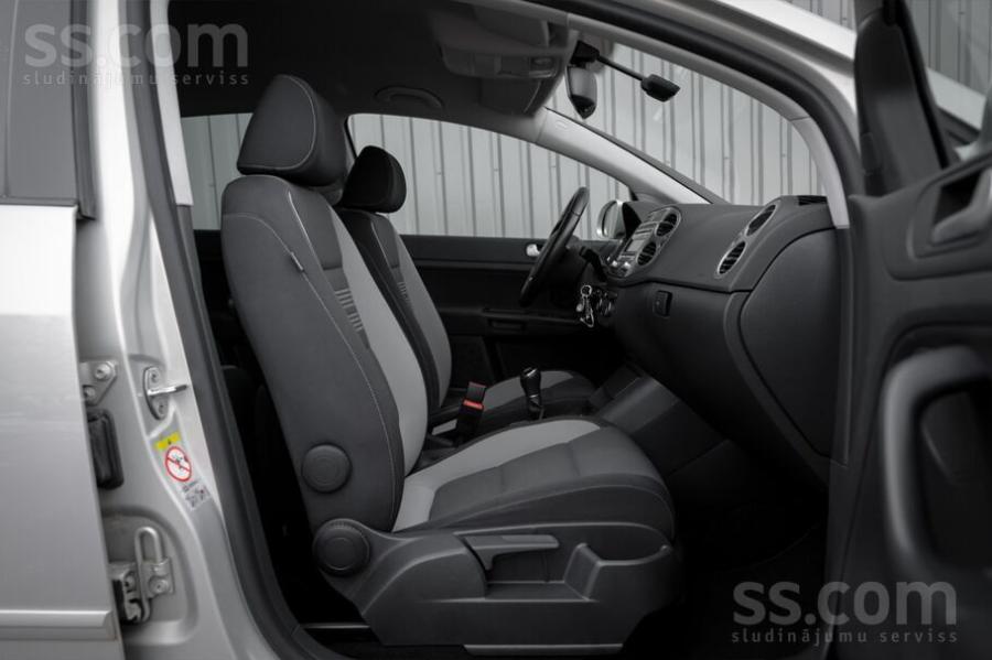 Volkswagen Golf Plus 2013 in Talsi, with an engine capacity of 1.60 L and mileage of 266 thousand km for 6490 €, photo 12 on AUTOMOTO.COM.LV
