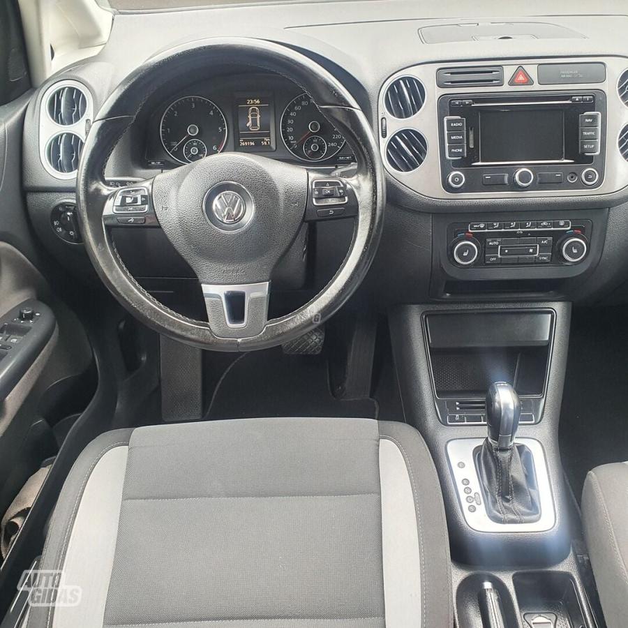 Volkswagen Golf Plus 2013 in Klaipeda, with an engine capacity of 2.00 L and mileage of 269 thousand km for 5650 €, photo 7 on AUTOMOTO.COM.LV