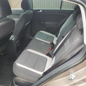 Volkswagen Golf Plus 2013 in Klaipeda, with an engine capacity of 2.00 L and mileage of 269 thousand km for 5650 €, photo 10 on AUTOMOTO.COM.LV